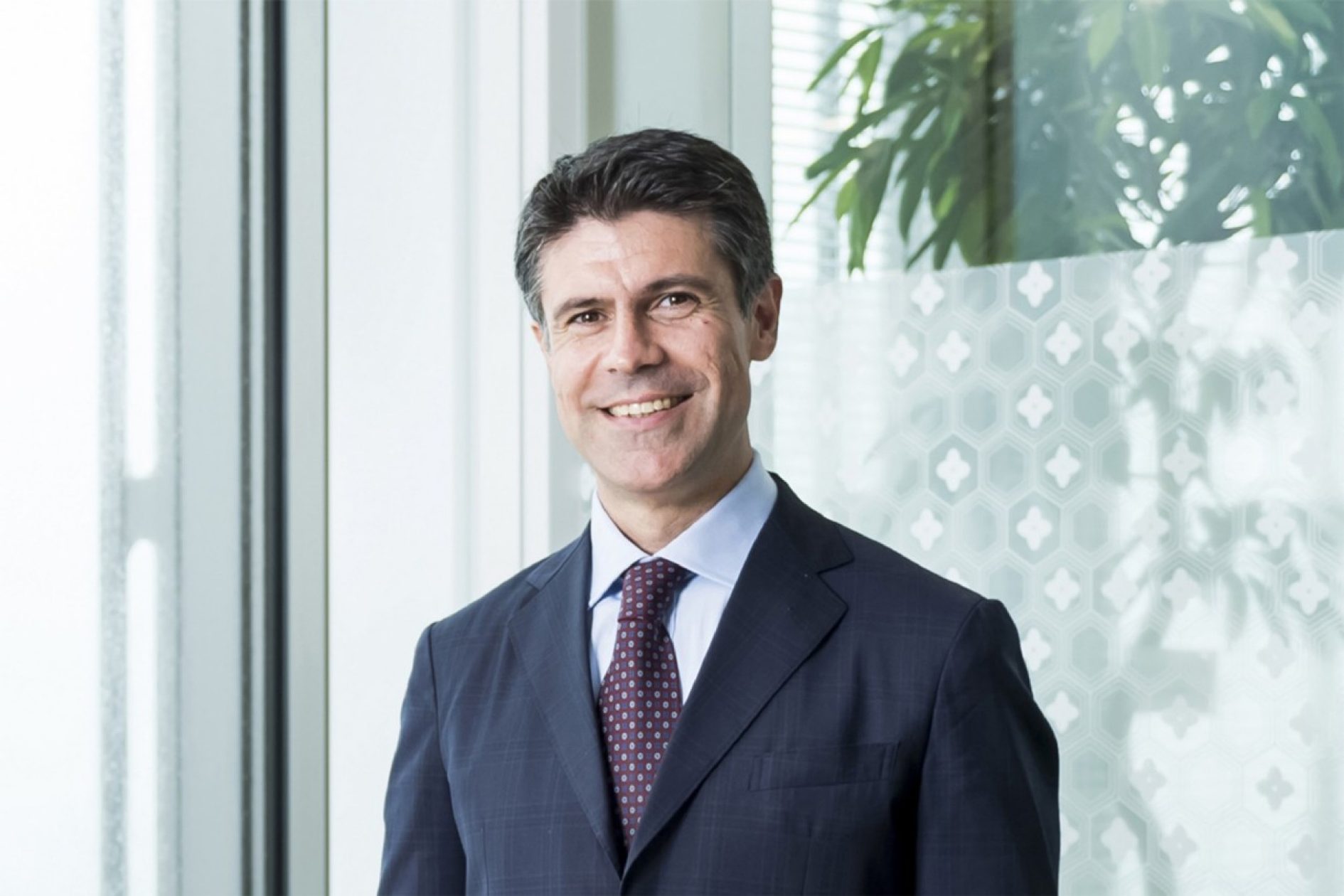 How a cosmetics giant’s transformation strategy is unlocking value | EY ...