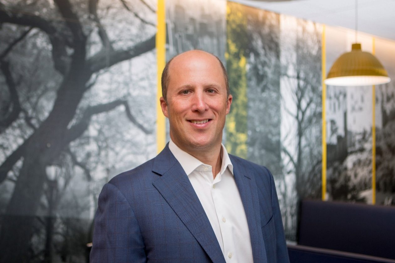 Discovery & Analytics services | EY – Global | EY - Global