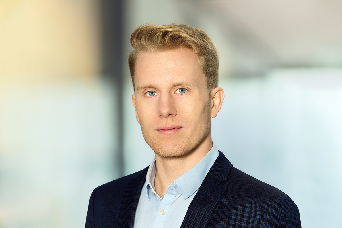 Florian Kainz – Senior Consultant, Transactions & Corporate Finance, EY ...