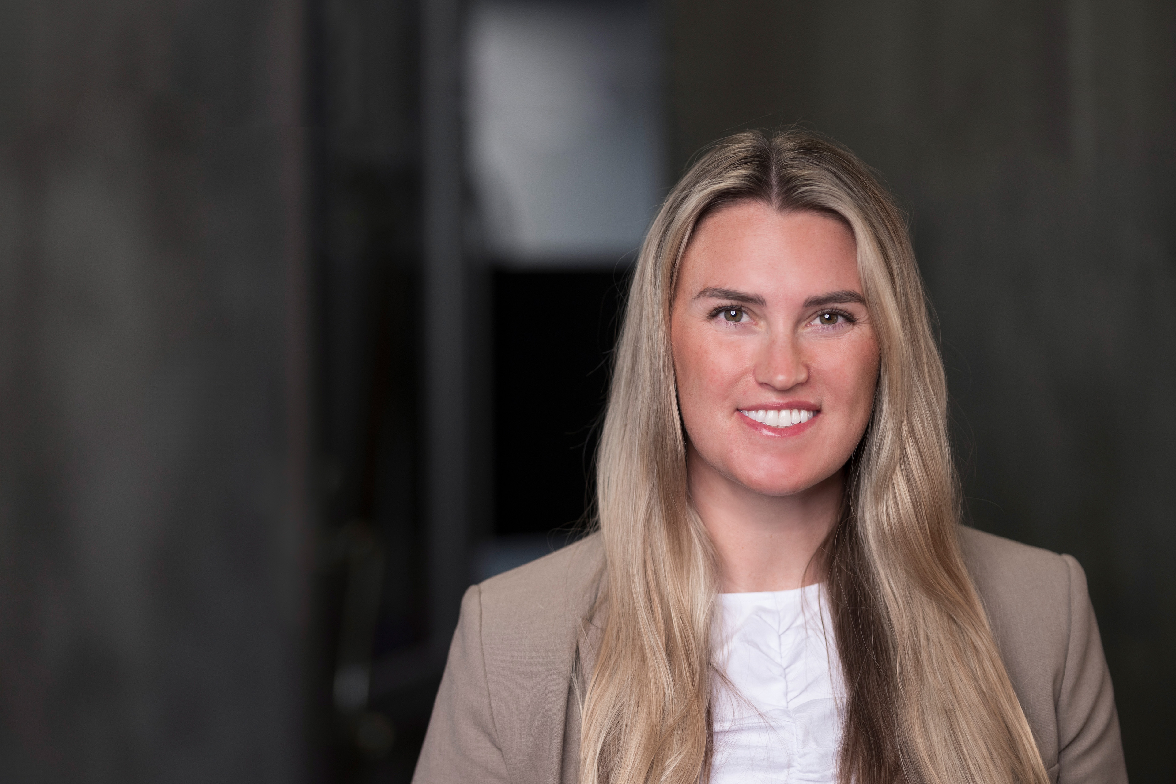 Holly McGhee Director, EY Asia-Pacific Diversity, Equity ...