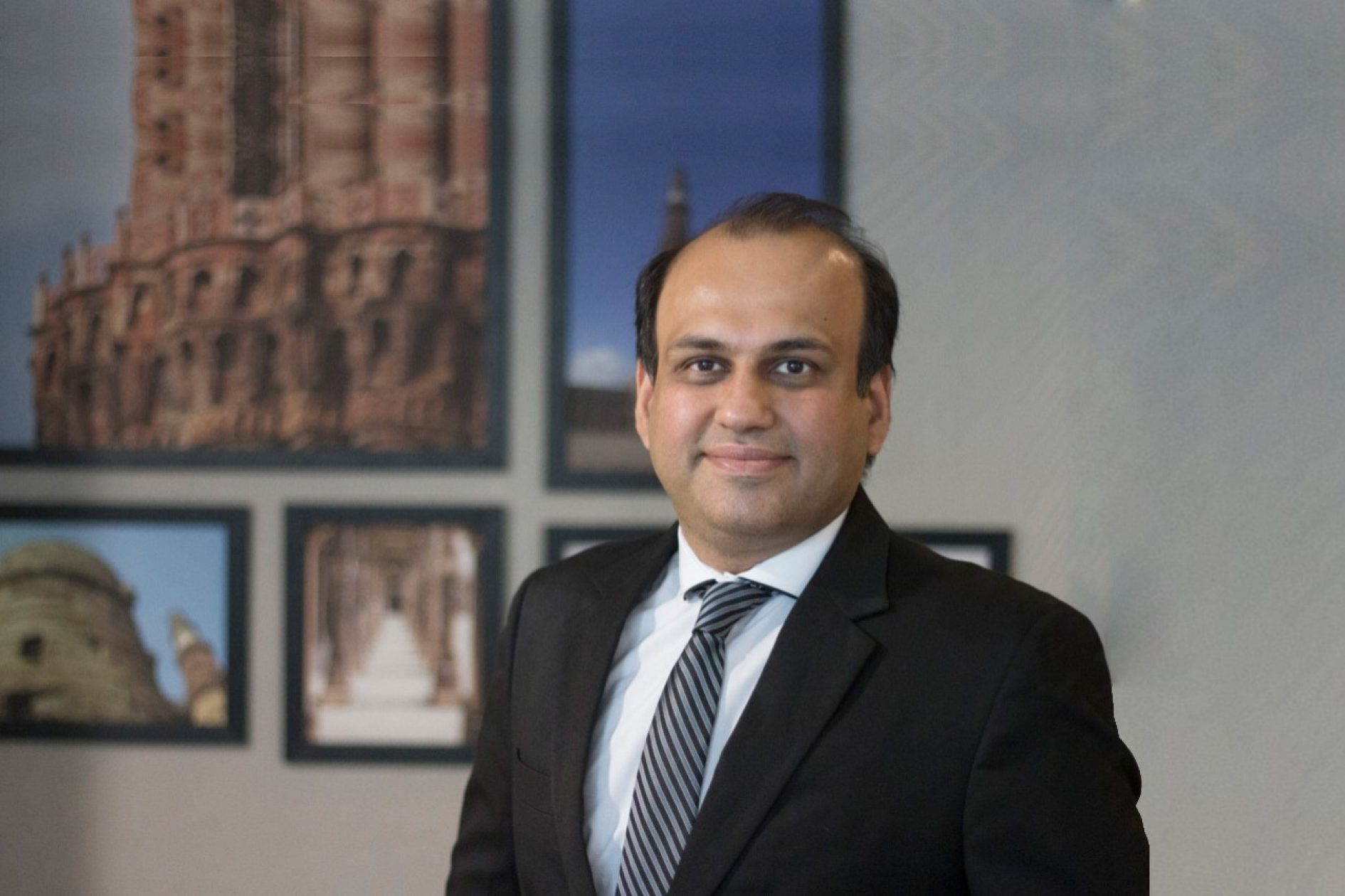 Customer Engagement Services | EY - India