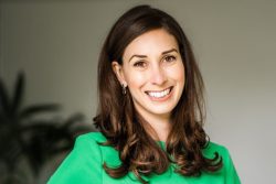 How a powerful story can inspire people to change | EY - UK