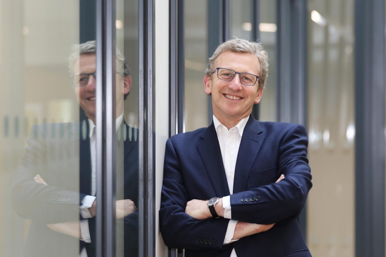 Renewable energy strategy and power purchase agreements | EY - UK