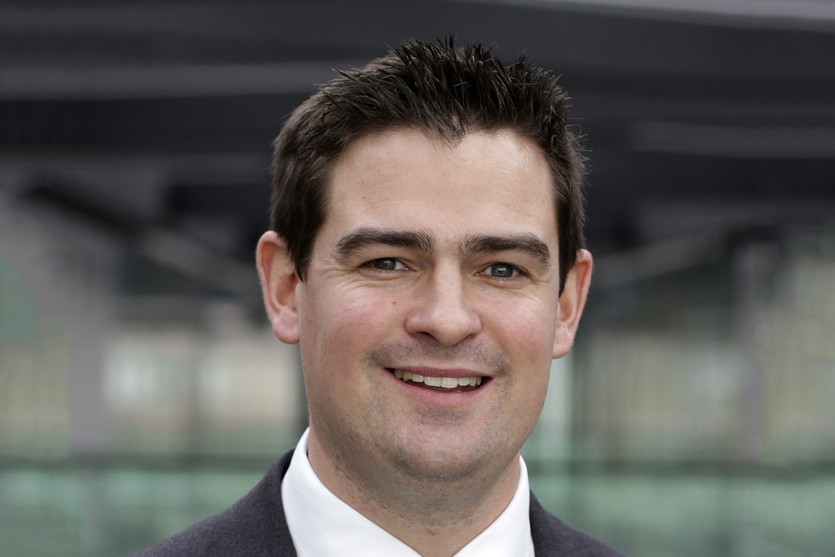 Mark Hough – Associate Partner, UK&I Law, Ernst & Young LLP | EY - UK