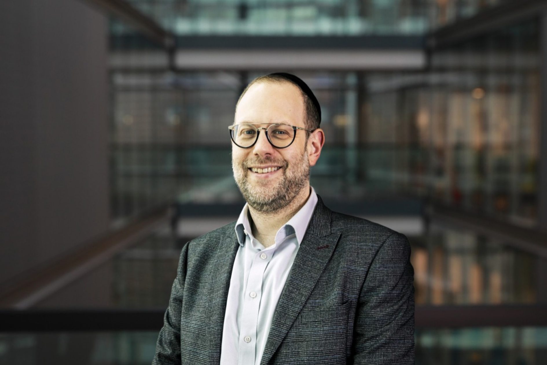 Private Tax Services: Support for private clients and businesses | EY - UK