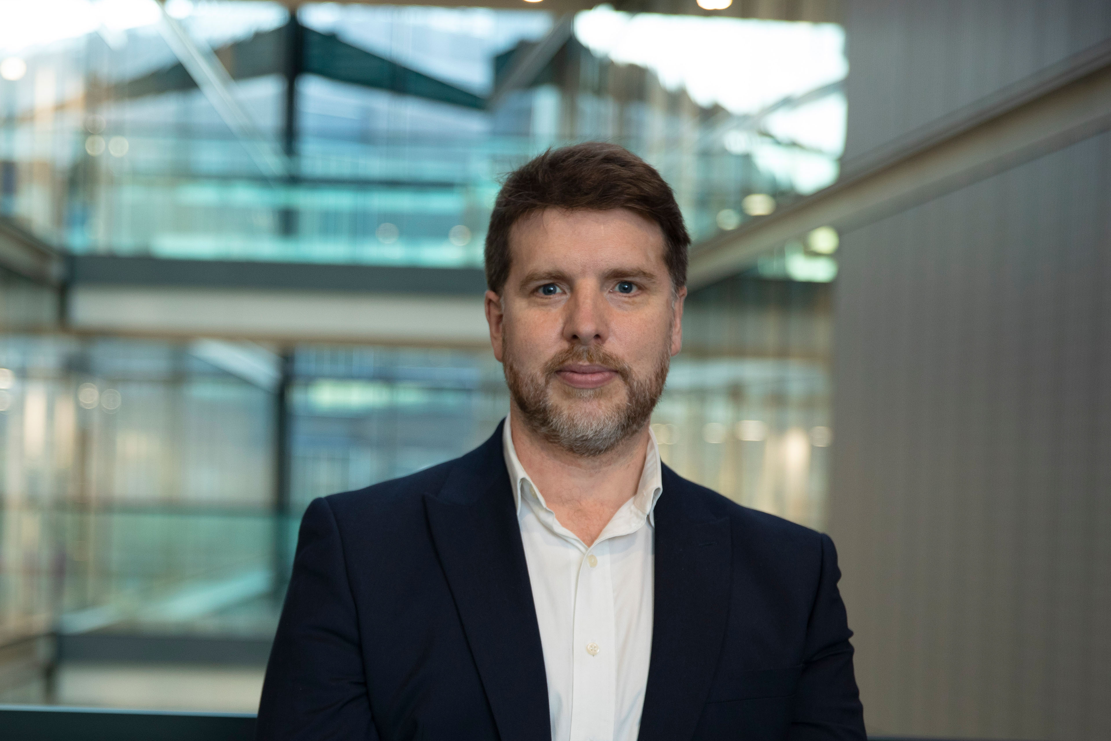 Michael Lewis Partner, US/UK Cross Border Tax Services, EY Private ...