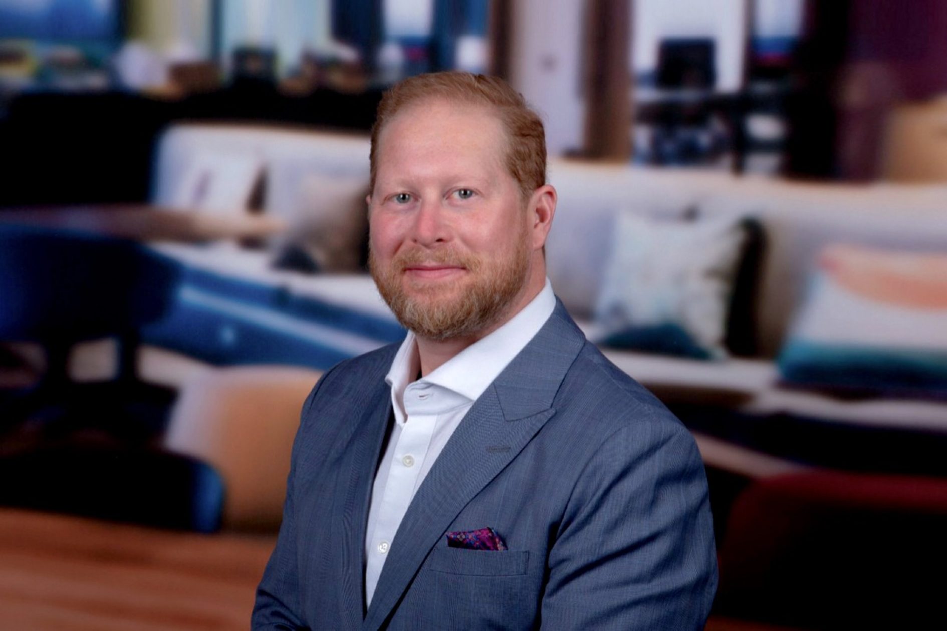 Explore the four futures of AI by industry | EY - US