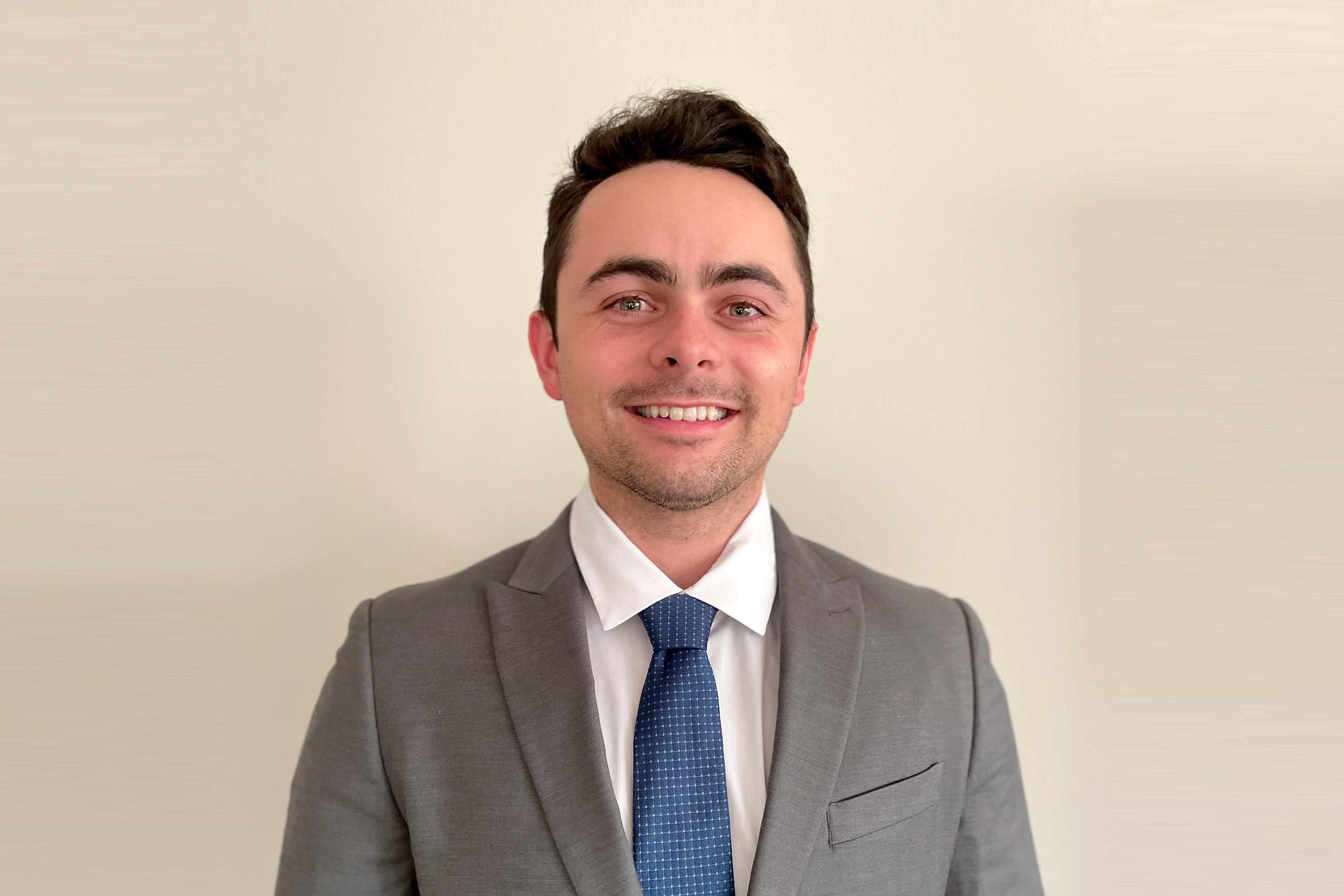 Matthew McConnell Senior Associate, Financial Services Business ...