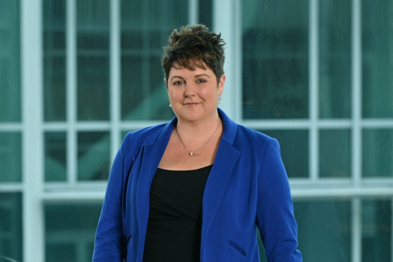 EY wavespace Bahamas, Bermuda, Cayman | EY - US