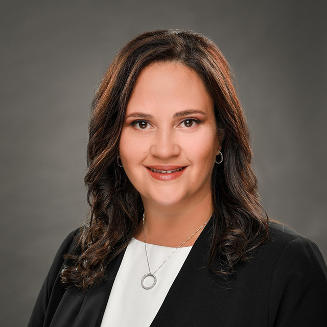 Stephanie Lipstein Associé | EY – Canada