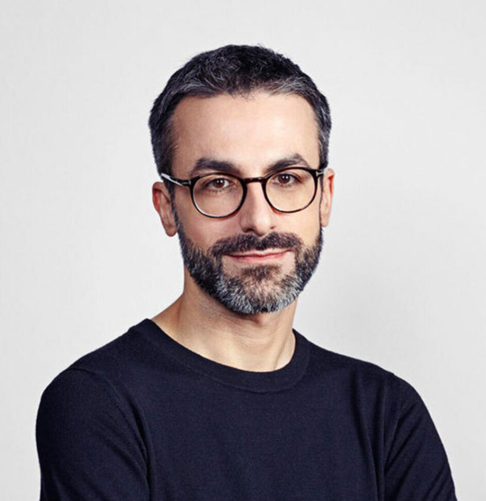 Vincent Vella Directeur, Consulting, EY Fabernovel | EY - France
