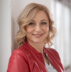 Dr. Fábián Ágnes - EY Az Év Üzletembere™ program független ...