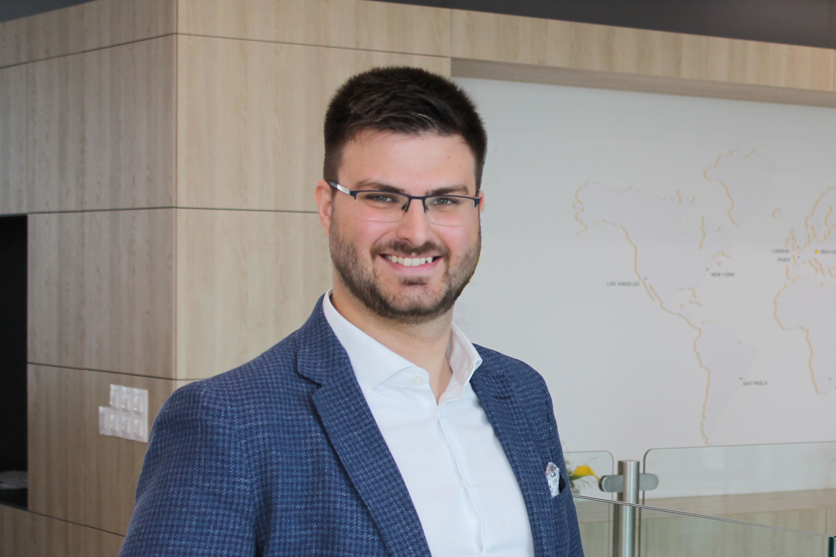 Peter Molnár manažér na oddelení služieb udržateľnosti v EY Slovensko ...