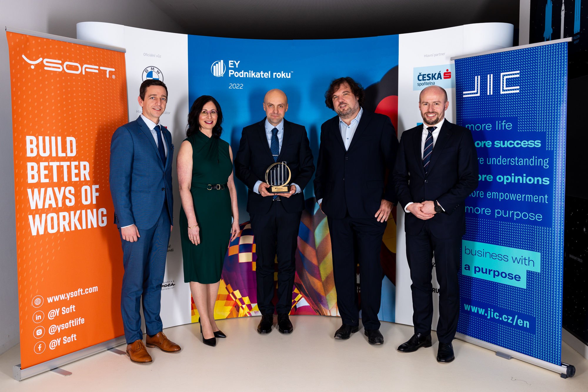 Titul EY Podnikatel roku 2022 Jihomoravského kraje získal Petr Palas ...