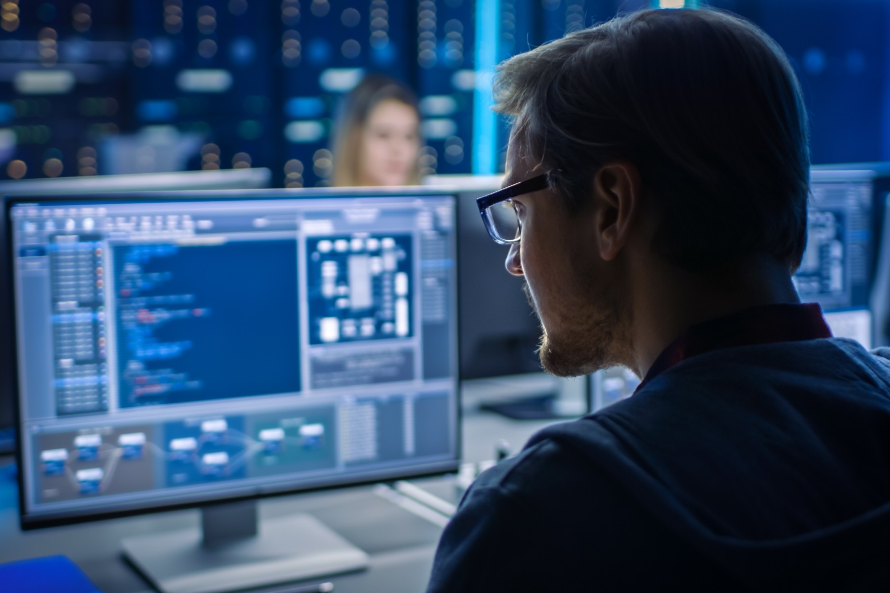 Strategic Investments in Europe’s Data Centers | EY - Deutschland