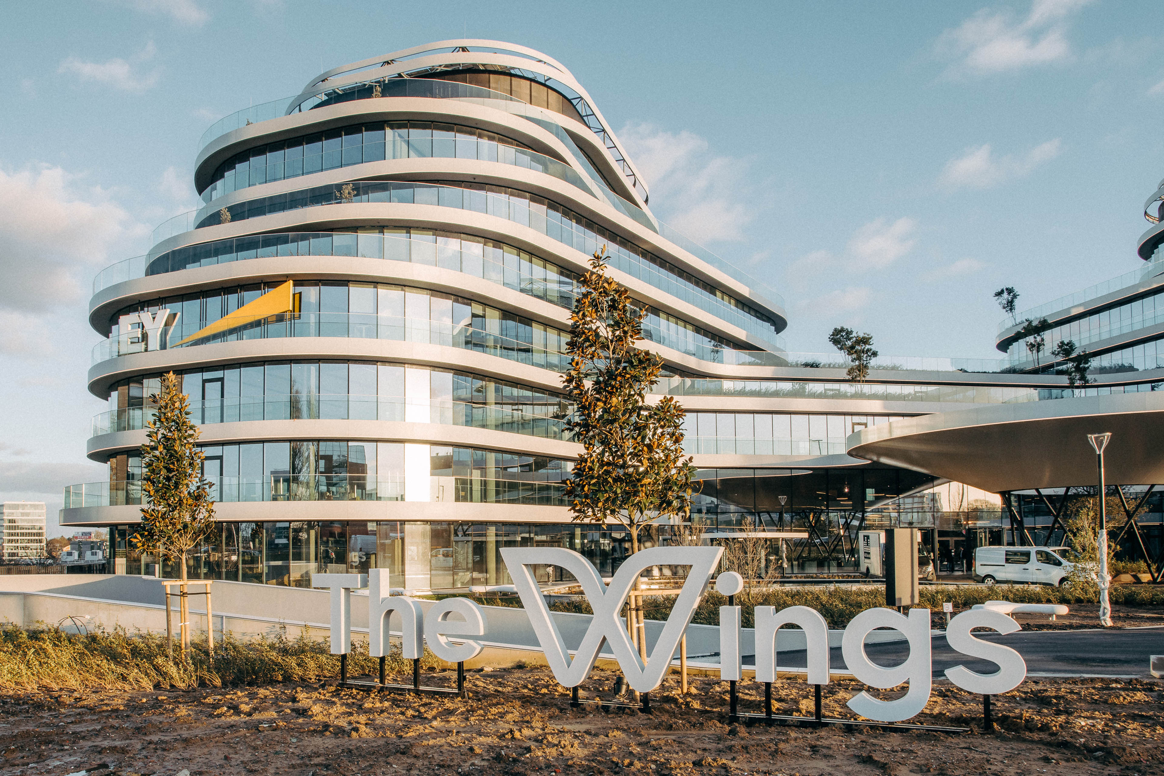 EY Belgium invests in Talent, Sustainability and AI with a 4% revenue ...