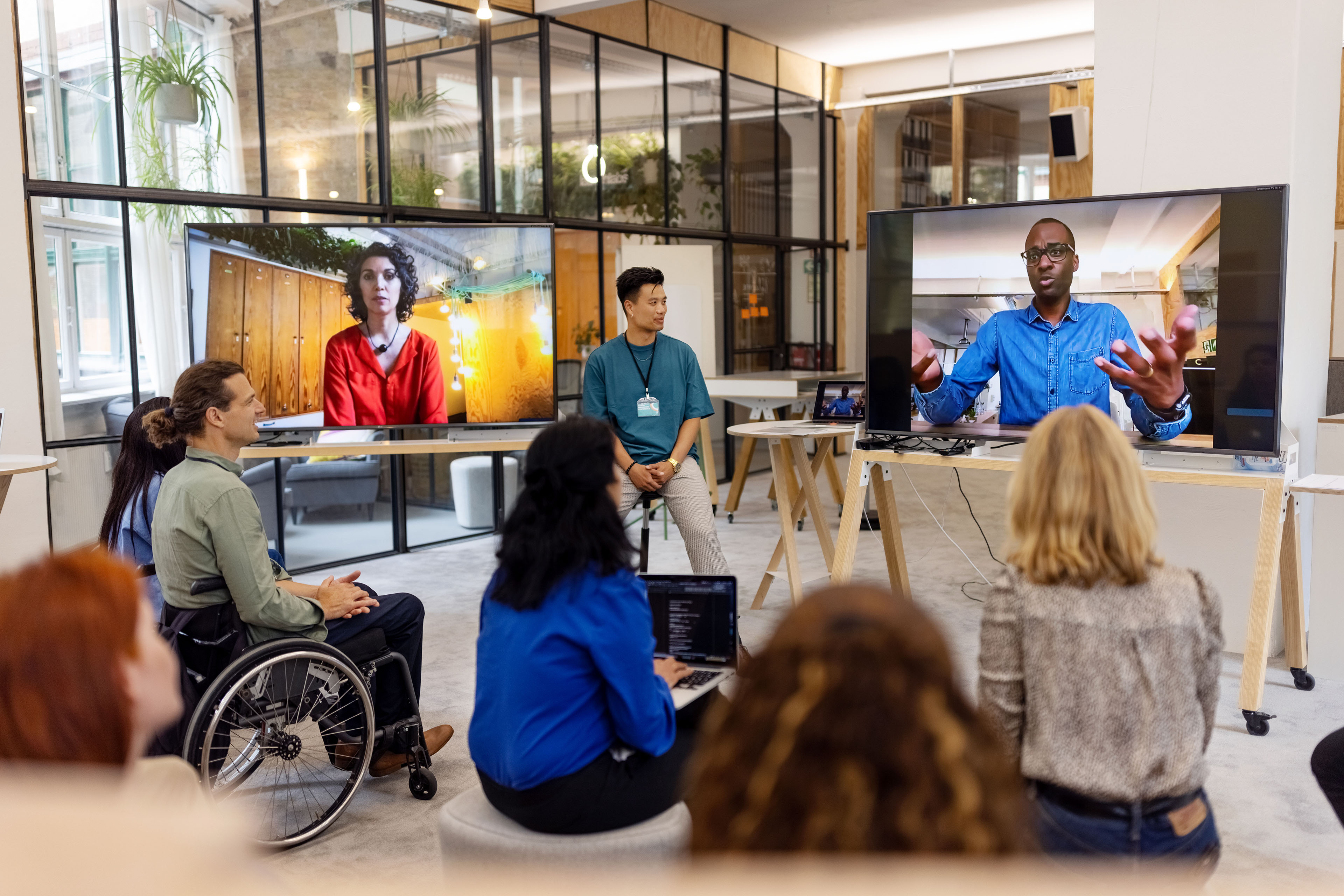 EY People Experience Platform: global workforce insights tool | EY - US