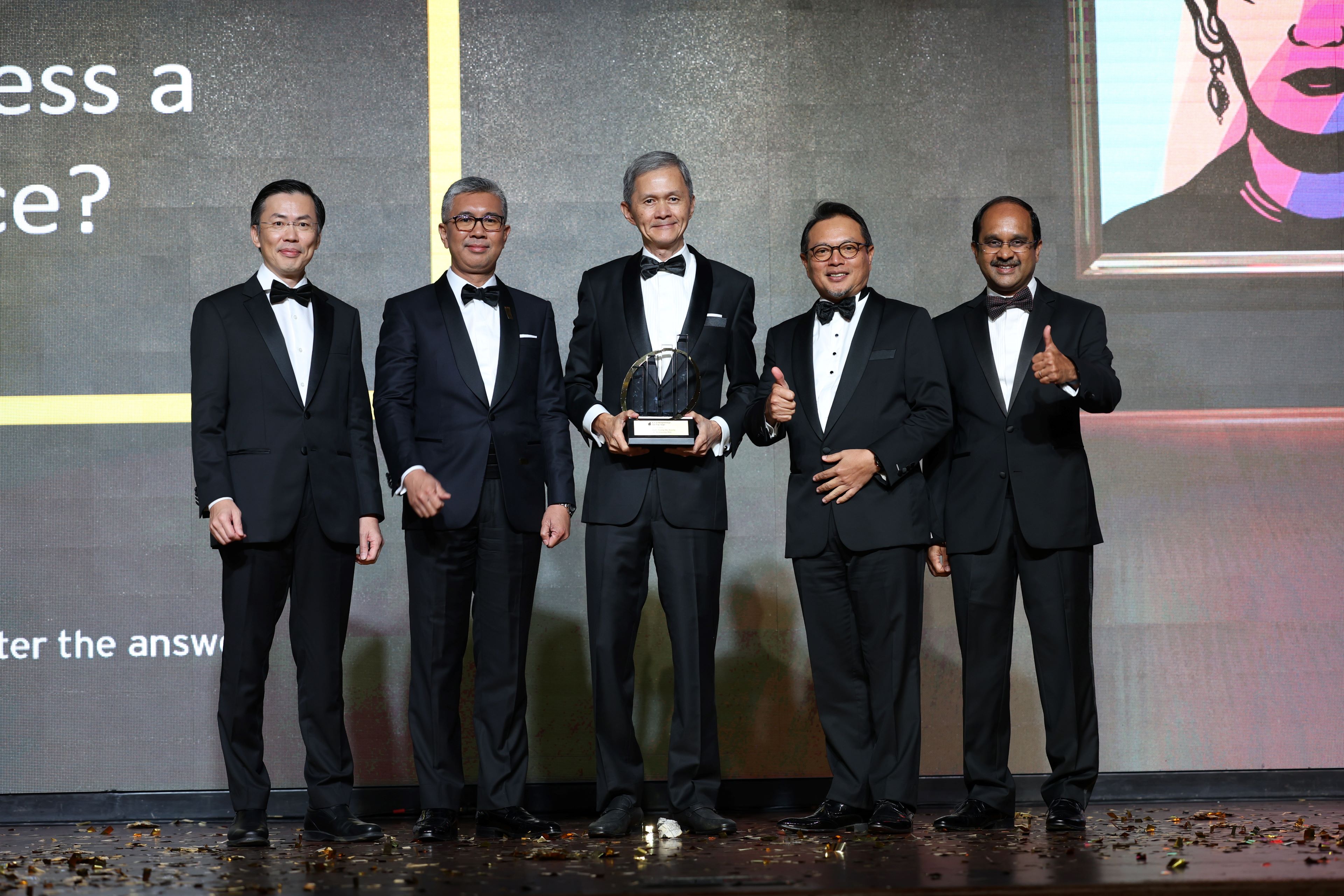 Dato’ Foong Wei Kuong (拿督冯伟强) of JF Technology Bhd named EY ...