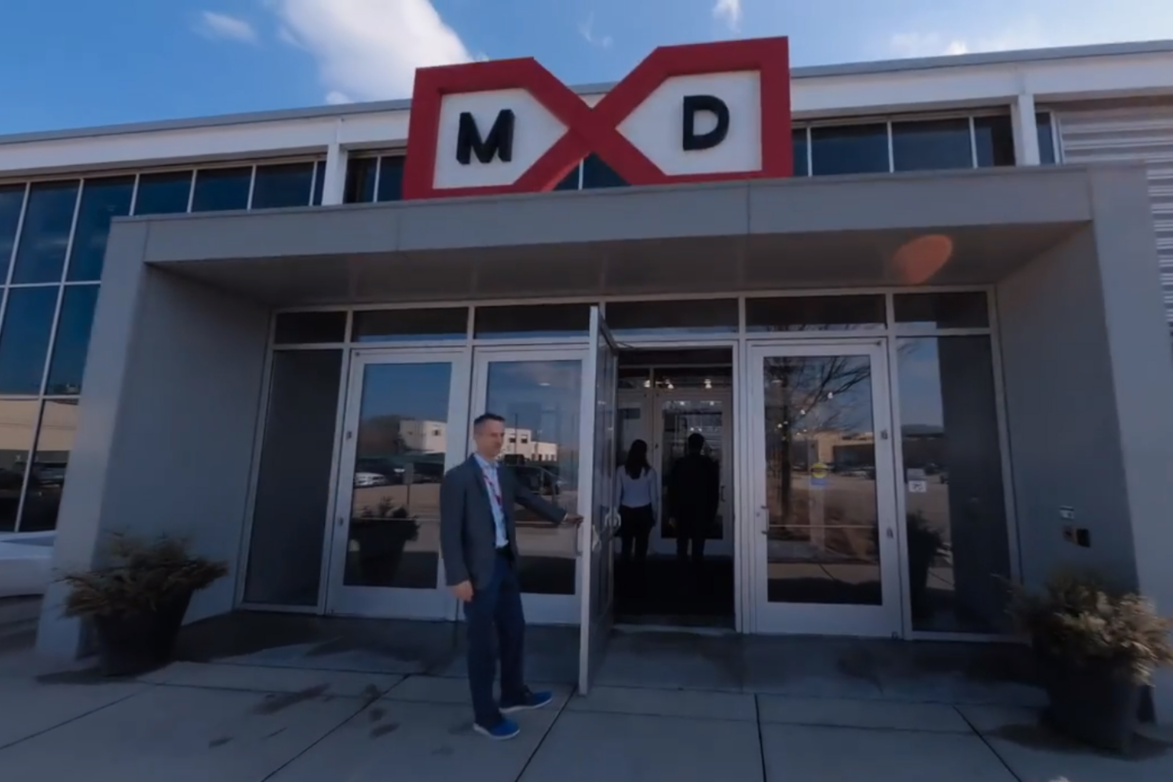 EY Digital Operations Hub @ MxD | EY - US