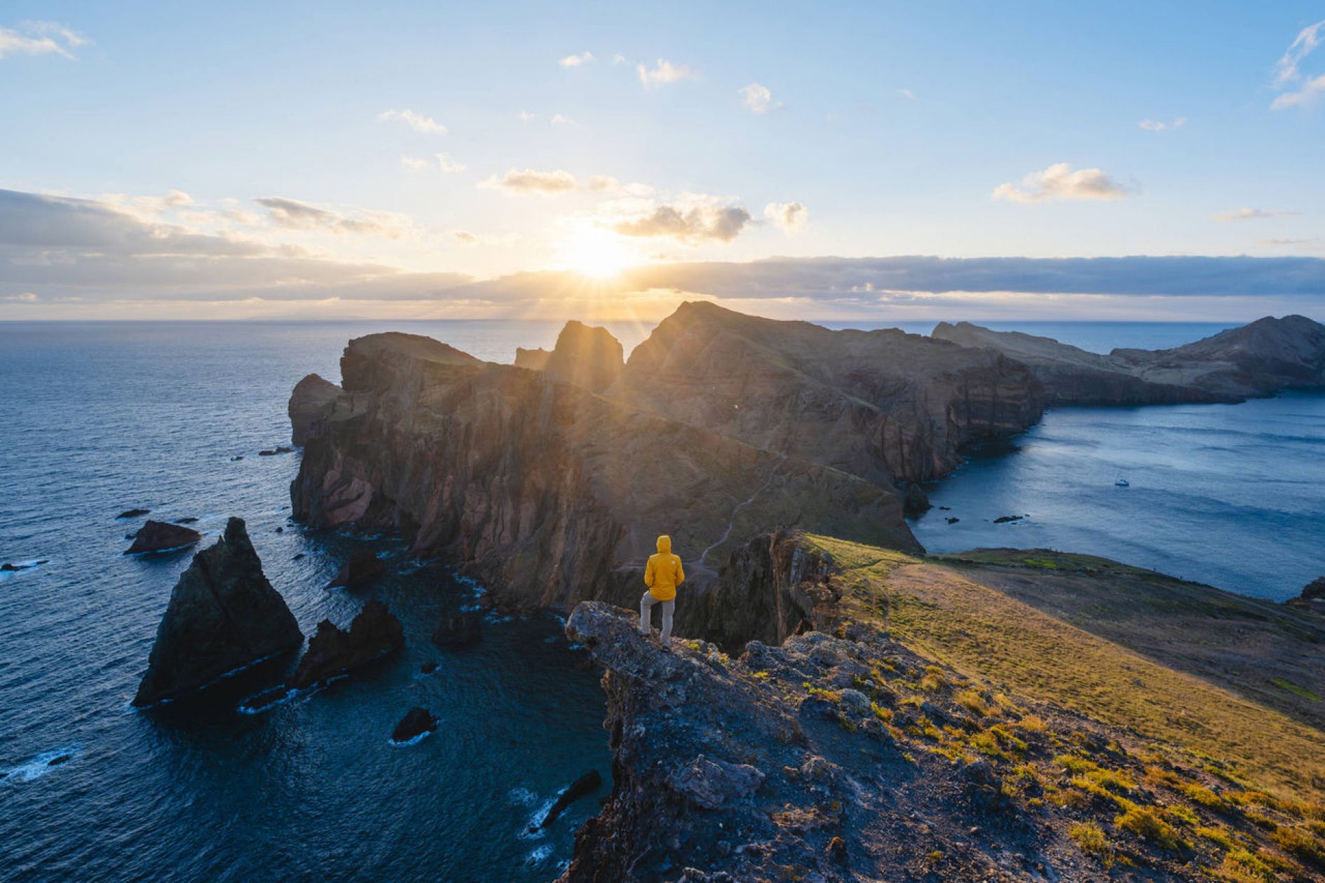 SOC Reporting and ISO Certification Services | EY - US