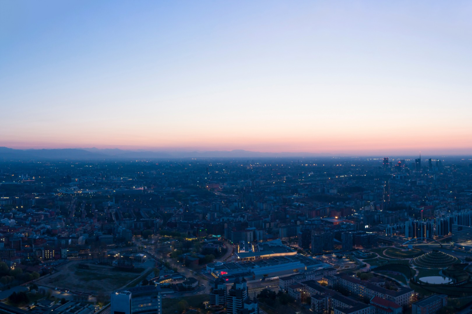 EY porta in TV il mondo della consulenza con "Beyond", la nuova ...