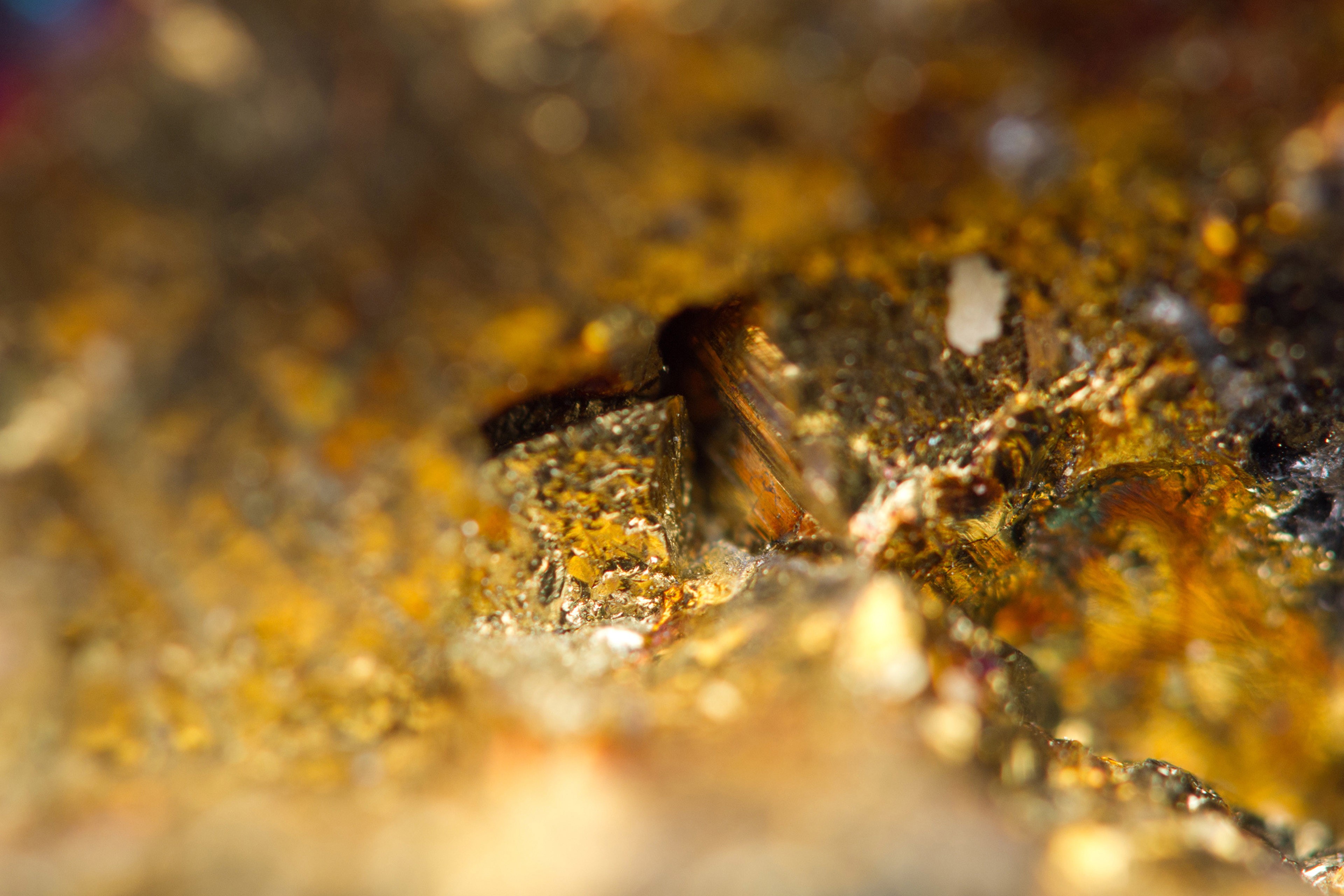 Minería de oro: ¿cómo construir competitividad a largo plazo? | EY Ecuador